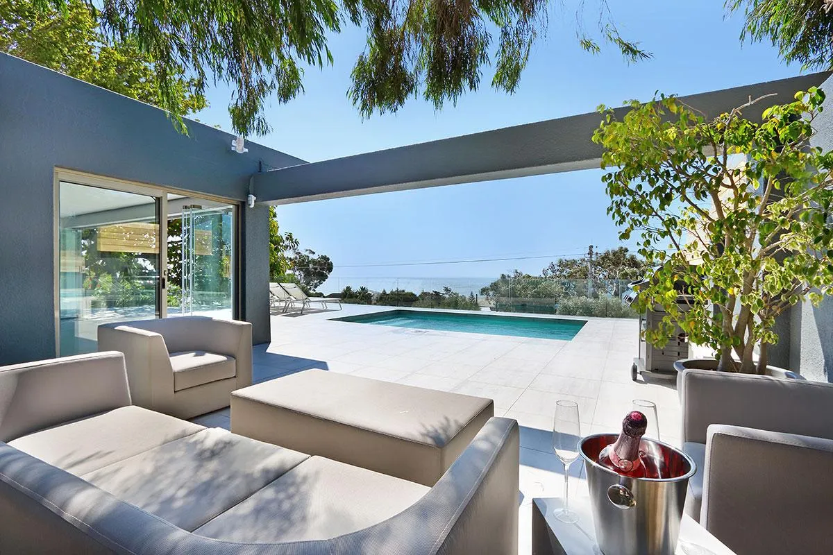Valtameri Villa for rent in Camps Bay - Villas in Cape Town